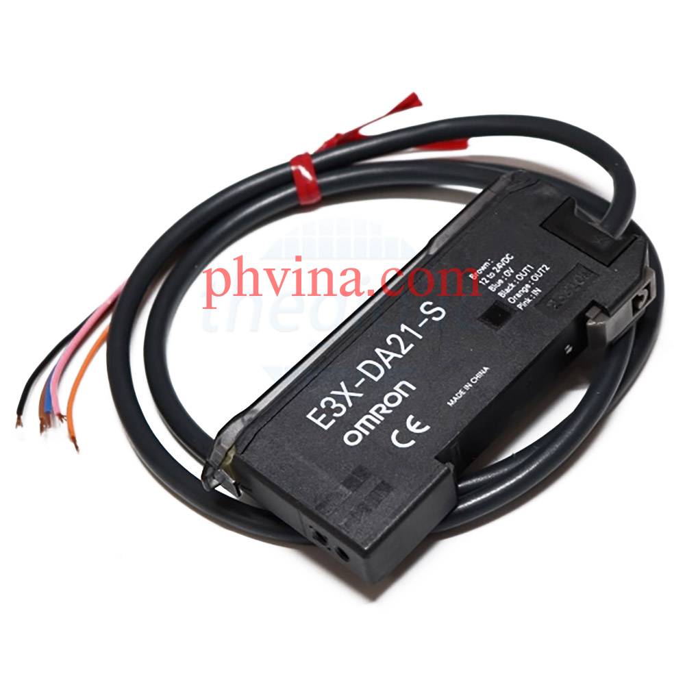 Cảm biến khuếch đại sợi quang OMRON E3X-DA21-S – Thiết Bị Phong Hương